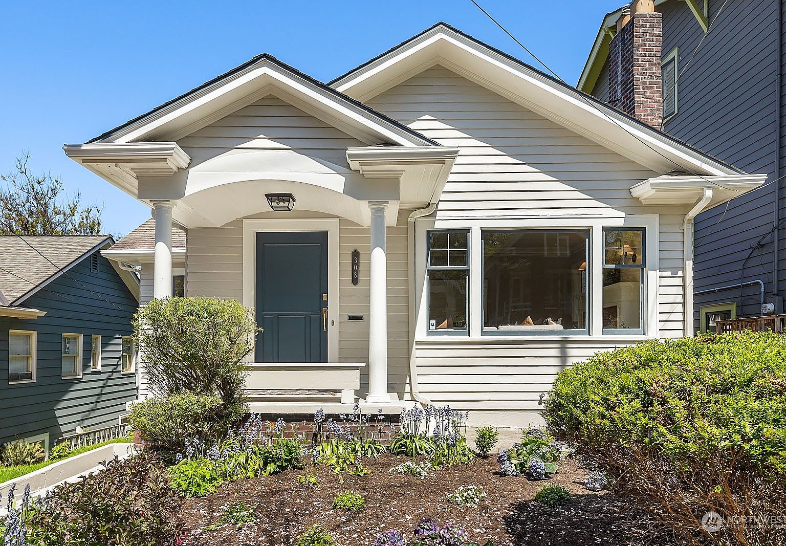 308 Howe Street, Seattle, WA 98109 | Zillow