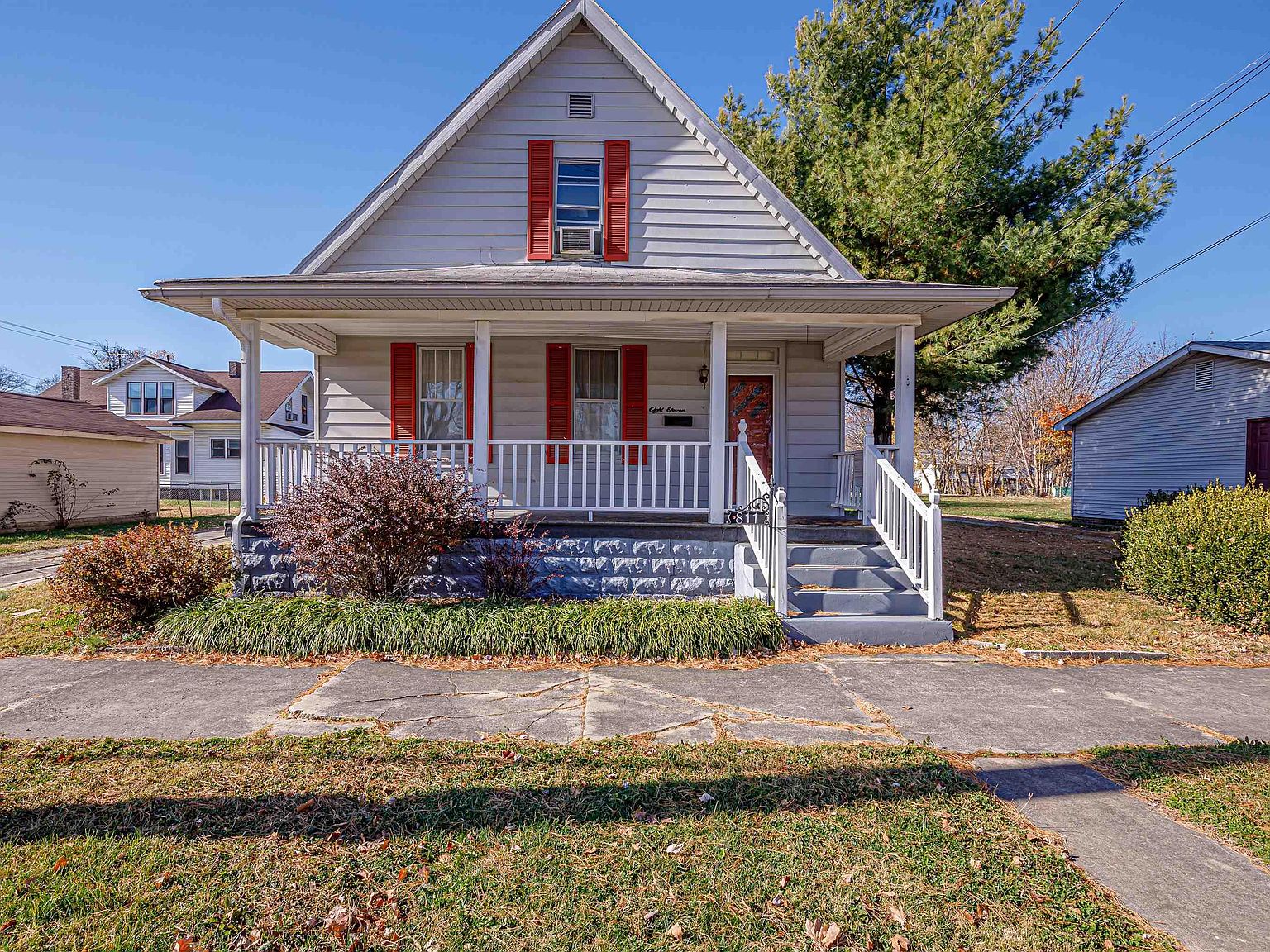 811 N Prince St, Princeton, IN 47670 | MLS #202342192 | Zillow