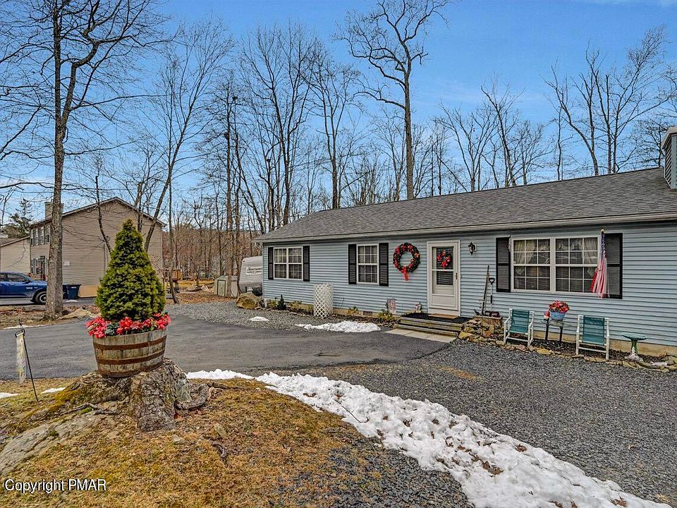 1136 Hunters Woods Dr, East Stroudsburg, PA 18301 | Zillow
