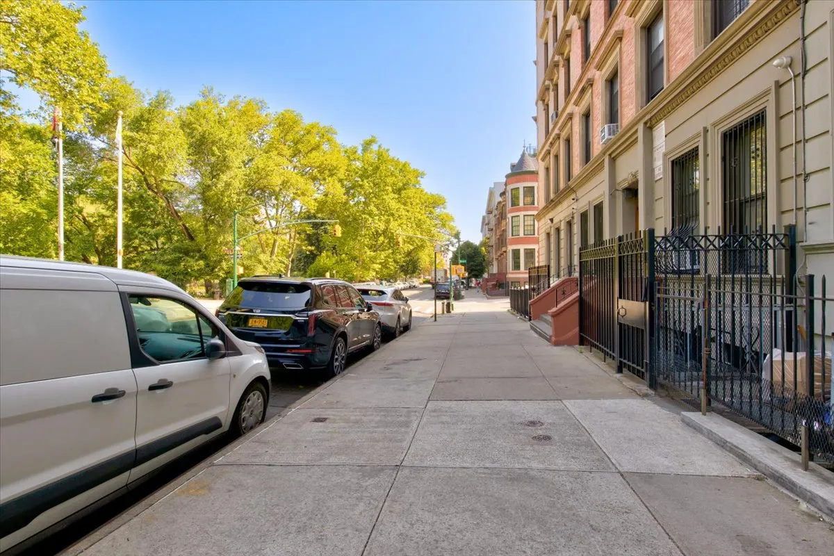 280 Manhattan Avenue #2C in South Harlem, Manhattan | StreetEasy