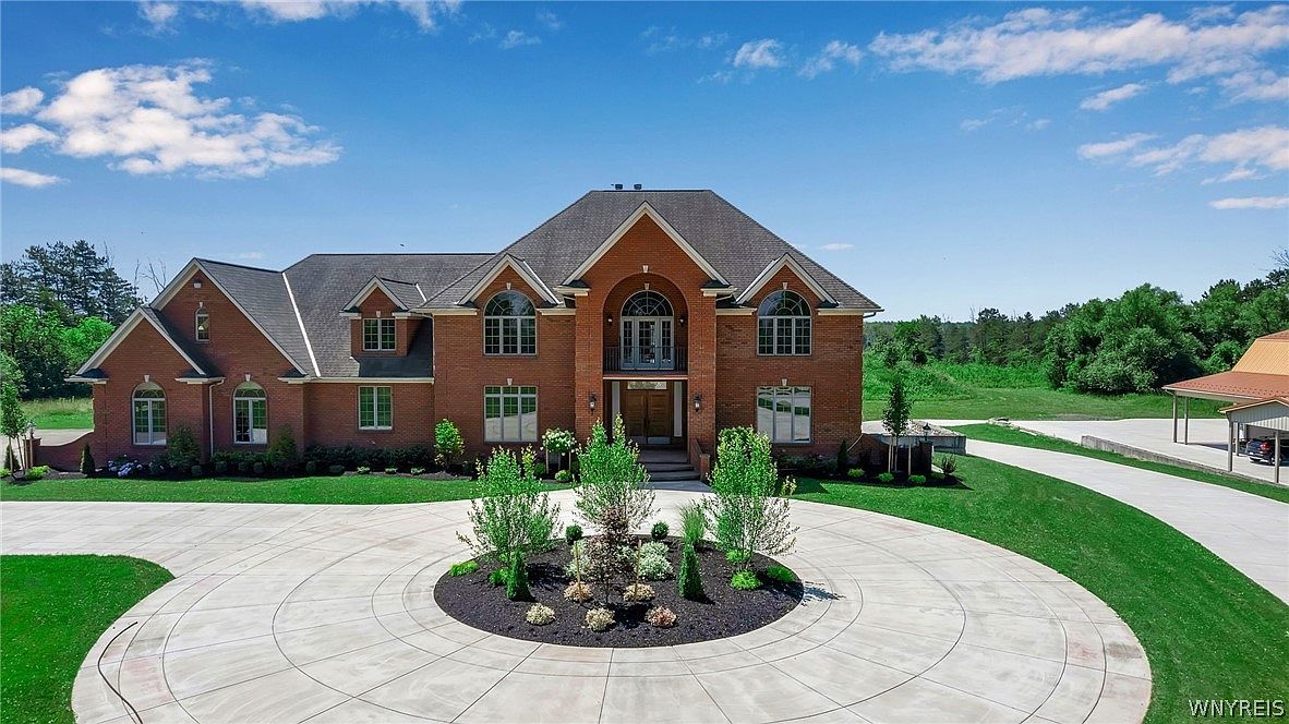 855 Sturgeon Point Rd, Derby, NY 14047 | MLS #B1552076 | Zillow