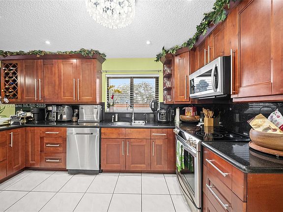 2481 N Riverdale Dr N, Hollywood, FL 33025 | Zillow