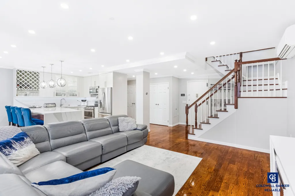 355 Kings Highway #5E in Gravesend, Brooklyn | StreetEasy