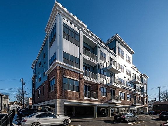 16 Laurel St #407, Everett, MA 02149 | Zillow