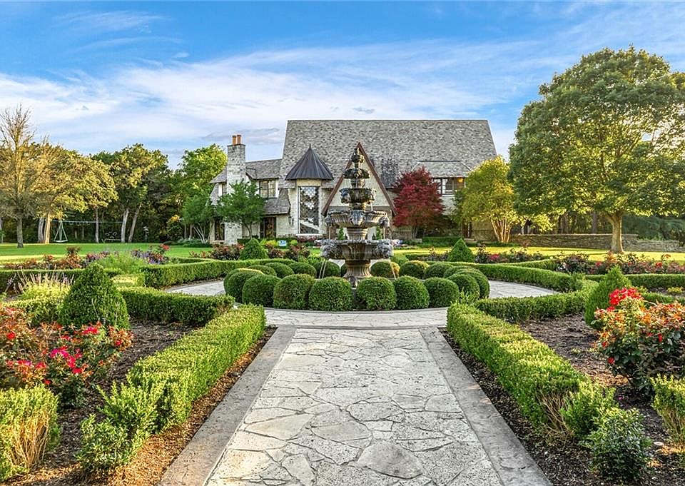 3000 Sherwood Forest St, Waco, TX 76710 | Zillow