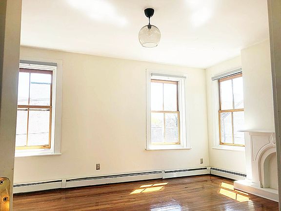 170 1st St, Newburgh, NY 12550 | Zillow