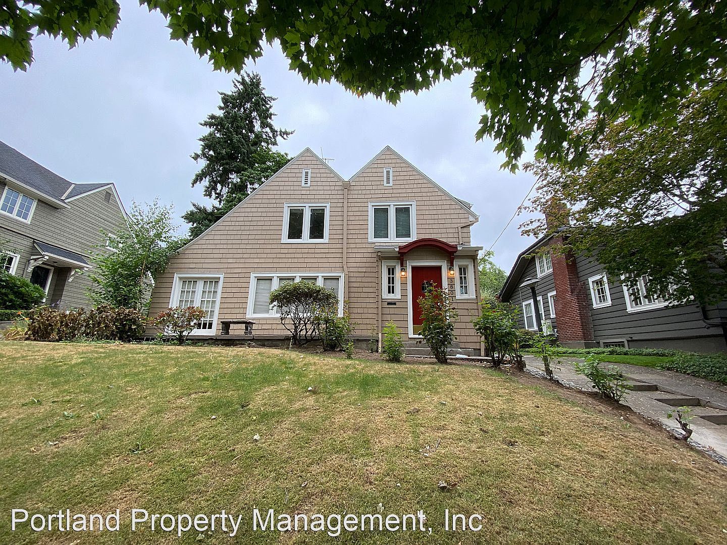 3801 NE Couch St, Portland, OR 97232 | Zillow