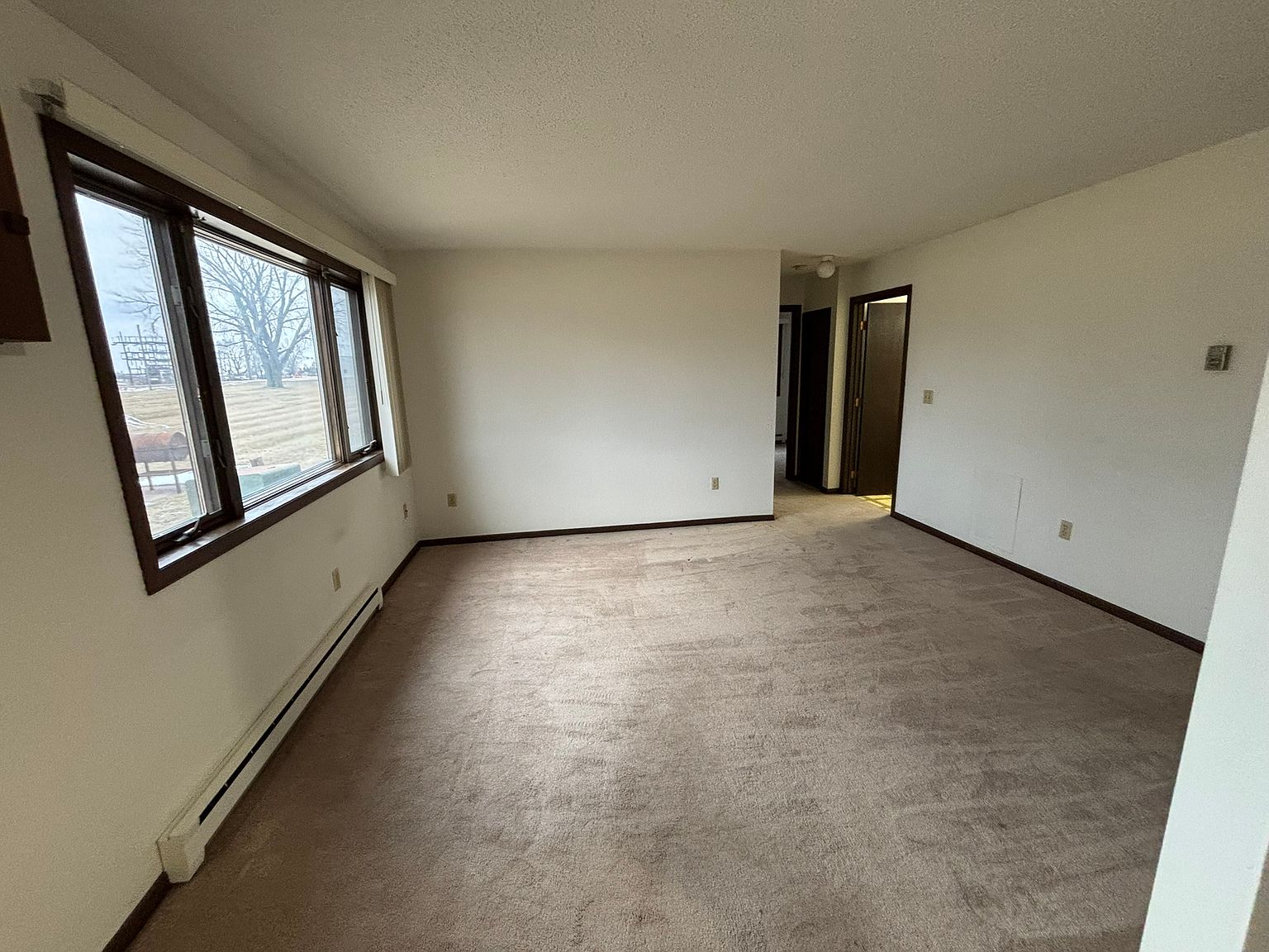 160 8th St #8, Lafayette, MN 56054 | Zillow