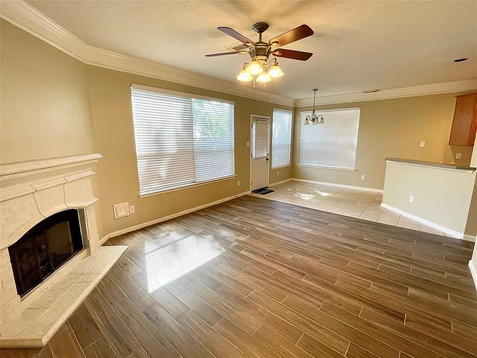 3651 Royal Royce Dr, Houston, TX 77042 | Zillow