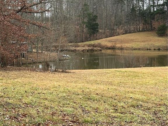 2904 Chapel Hill Rd, Goochland, VA 23063 | MLS #2401935 | Zillow