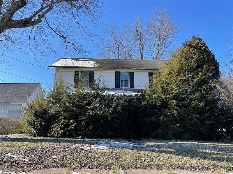414 N Main St, Chicora, PA 16025 | Zillow