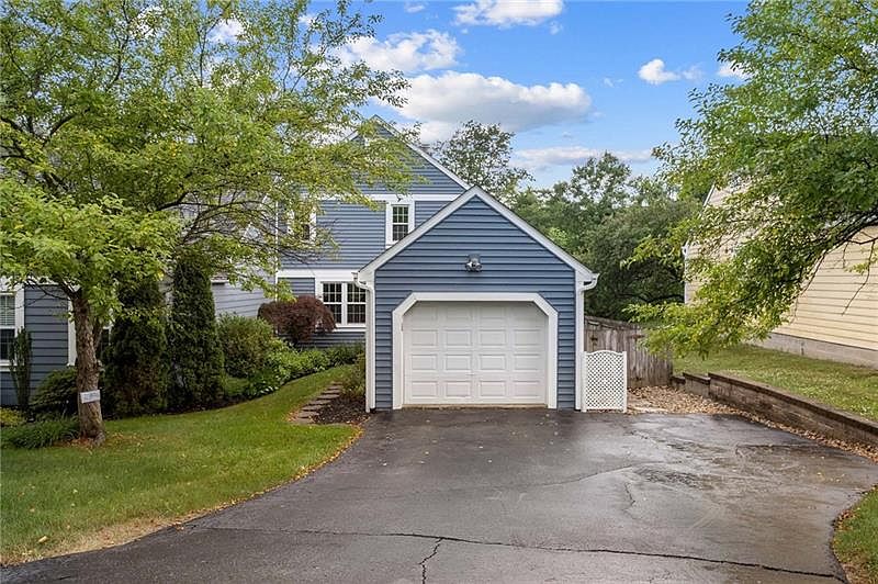 2613 Hunters Point Ct, Wexford, PA 15090 | MLS #1612642 | Zillow