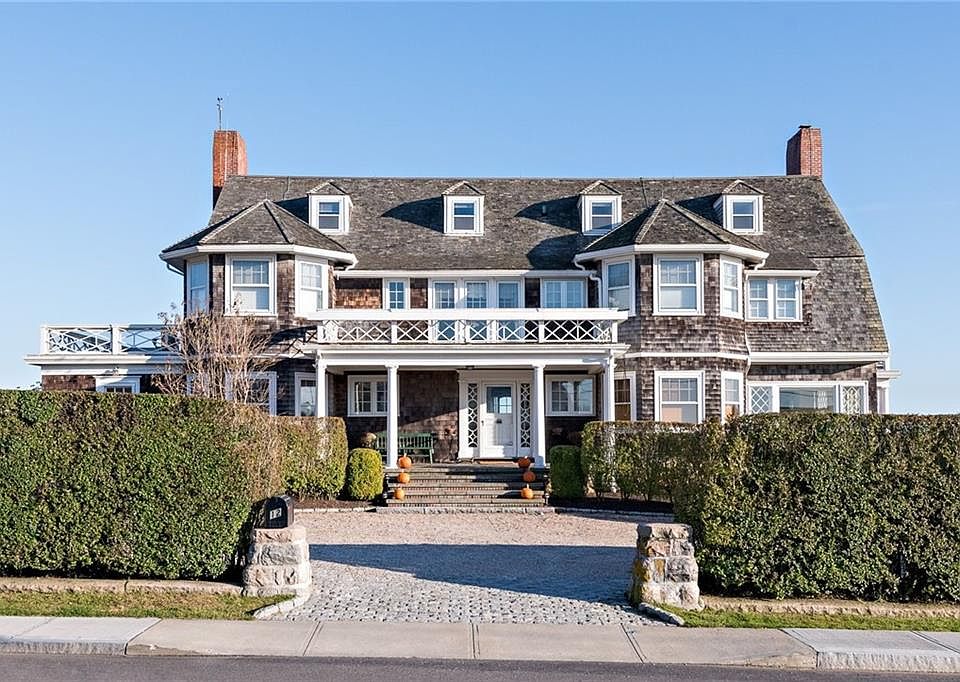 12 Bluff Ave, Westerly, RI 02891 | Zillow