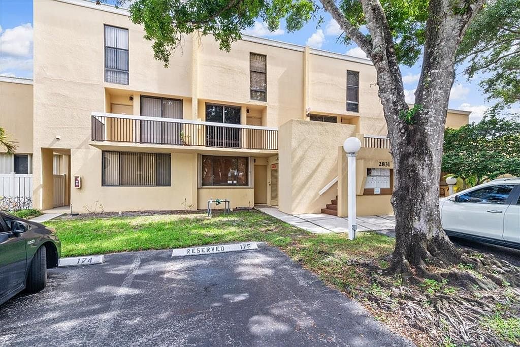 2831 SW 87th Ave #7, Fort Lauderdale, FL 33328 | Zillow