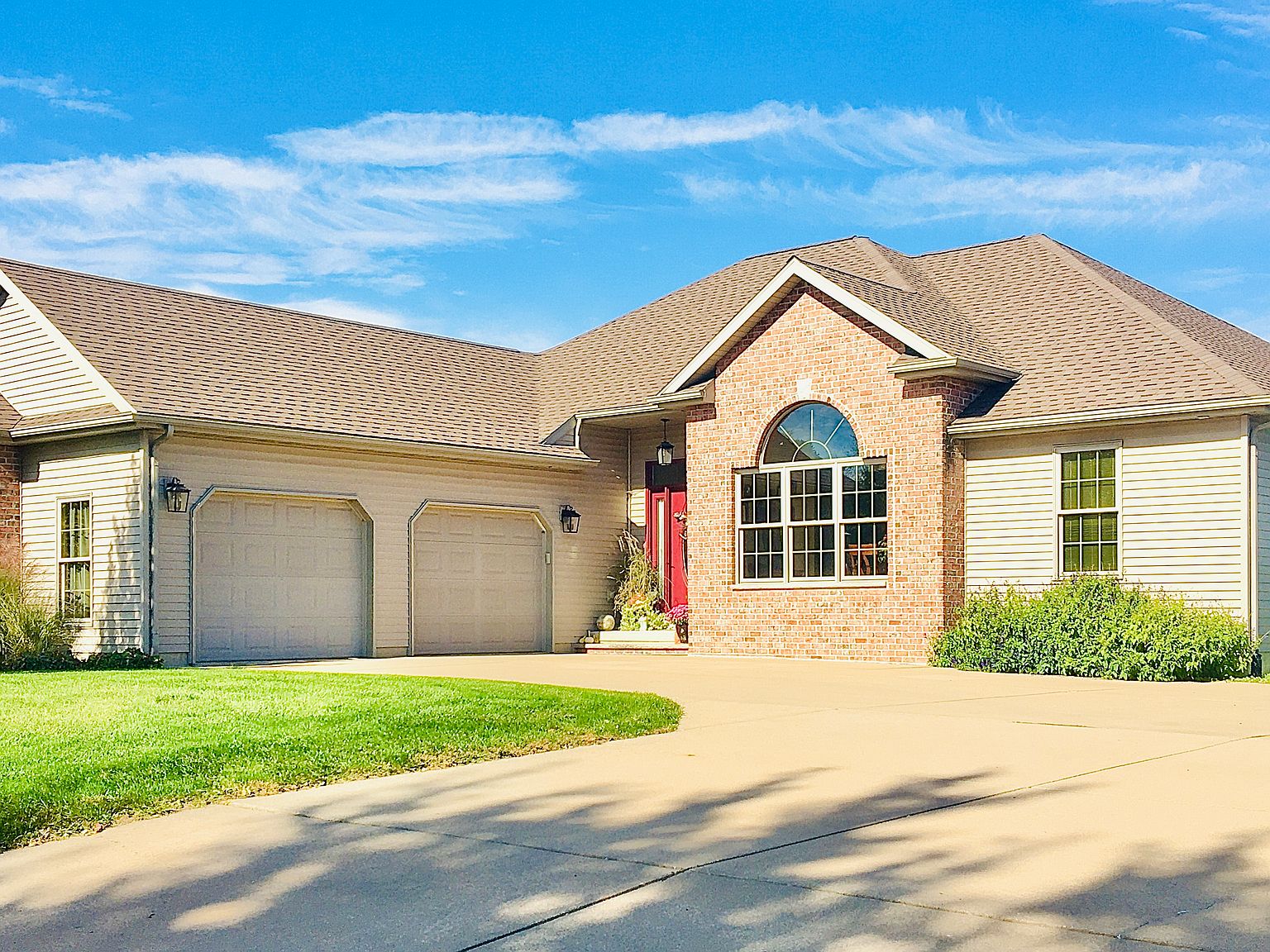 165 Via Savoy St, Mark, IL 61340 | Zillow