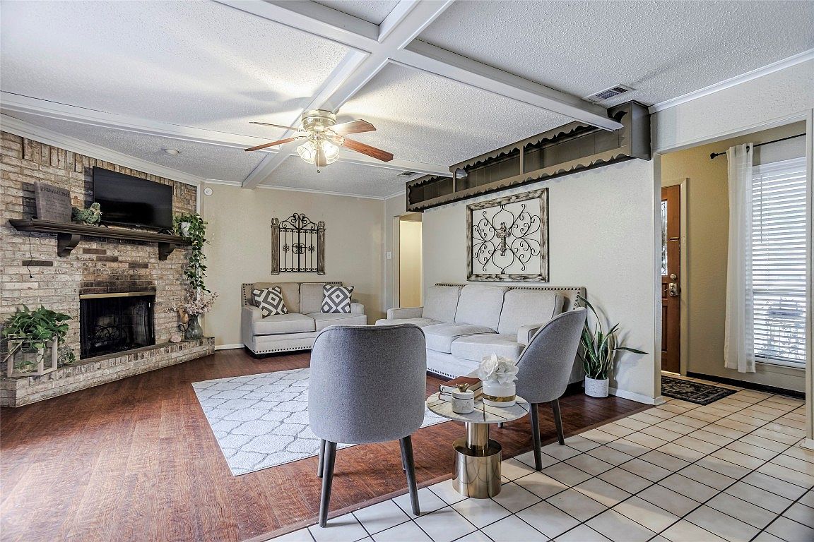 2011 Sandy Ln, Irving, TX 75060 | Zillow