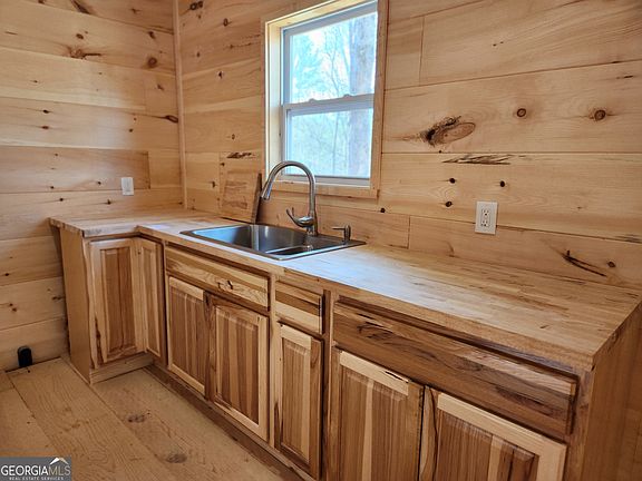 282 Armor Way, Ellijay, GA 30540 | MLS #10310989 | Zillow