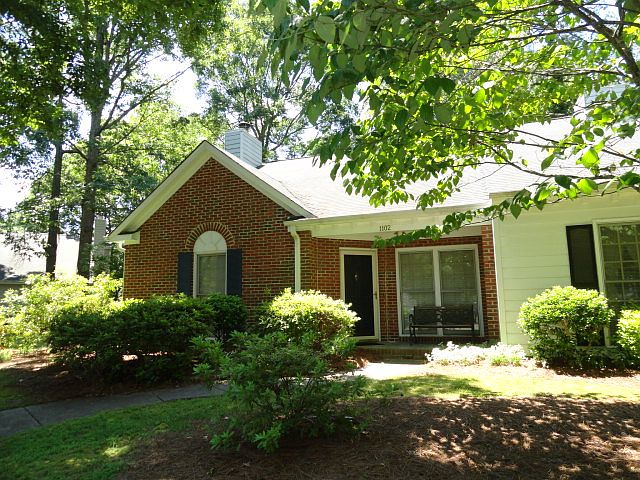 1102 Avebury Ct, Raleigh, NC 27609 | Zillow