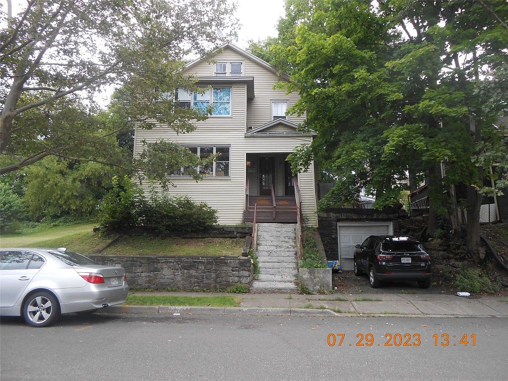 34 Fairview Ave, Binghamton, NY 13904 | Zillow
