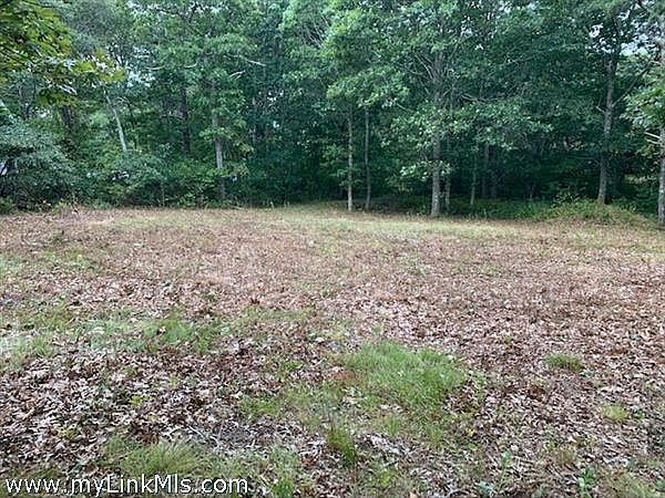 15 Menemsha Inn Rd, Chilmark, MA 02535 | Zillow