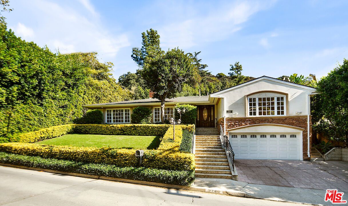 2260 N Bowmont Dr, Beverly Hills, CA 90210 | Zillow