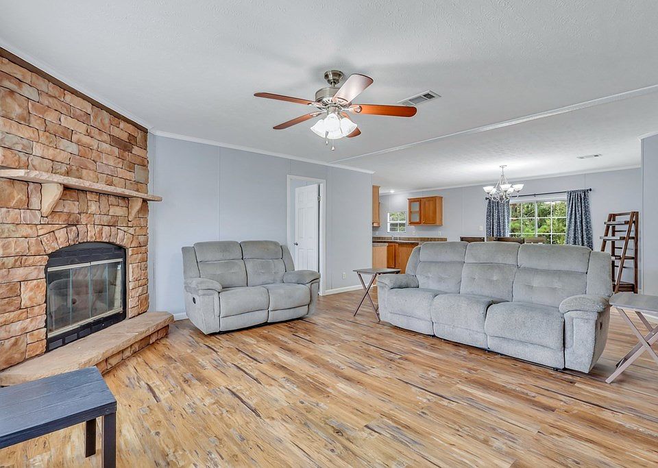 293 SE Cutters Gap, Ludowici, GA 31316 | MLS #147870 | Zillow