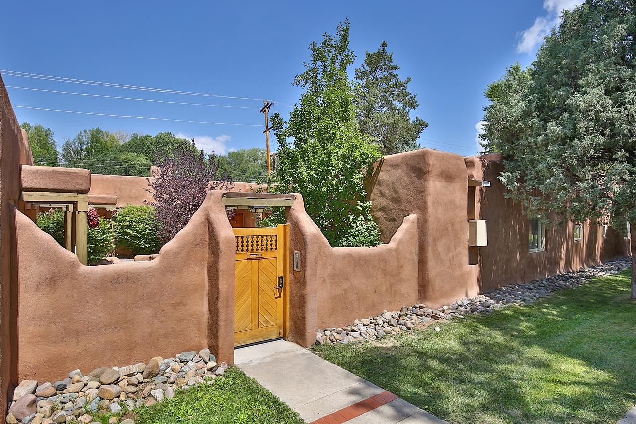 226 Kit Carson Rd, Taos, NM 87571 | MLS #112129 | Zillow