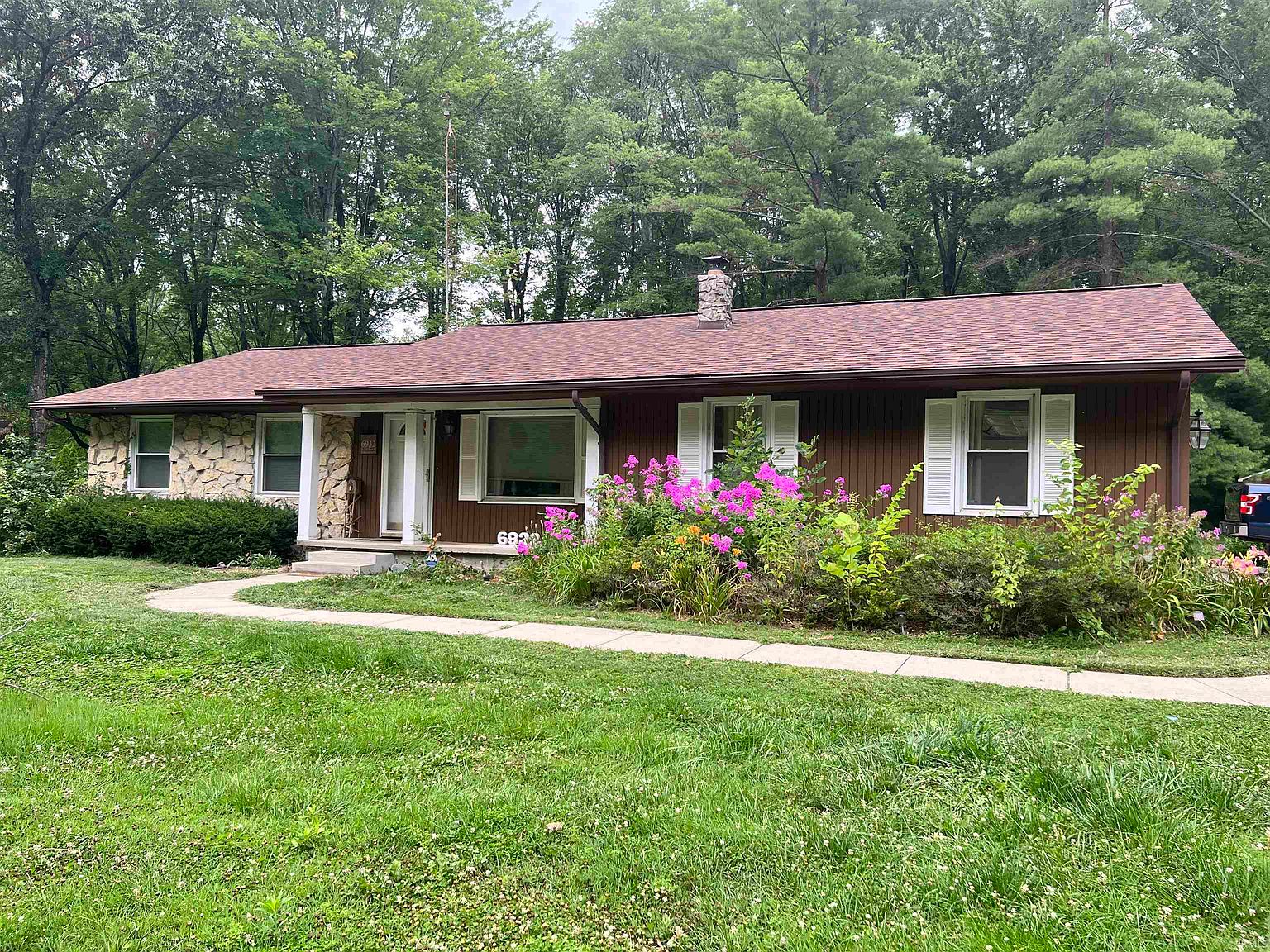 6932 W State Road 48, Jasonville, IN 47438 | MLS #202345141 | Zillow