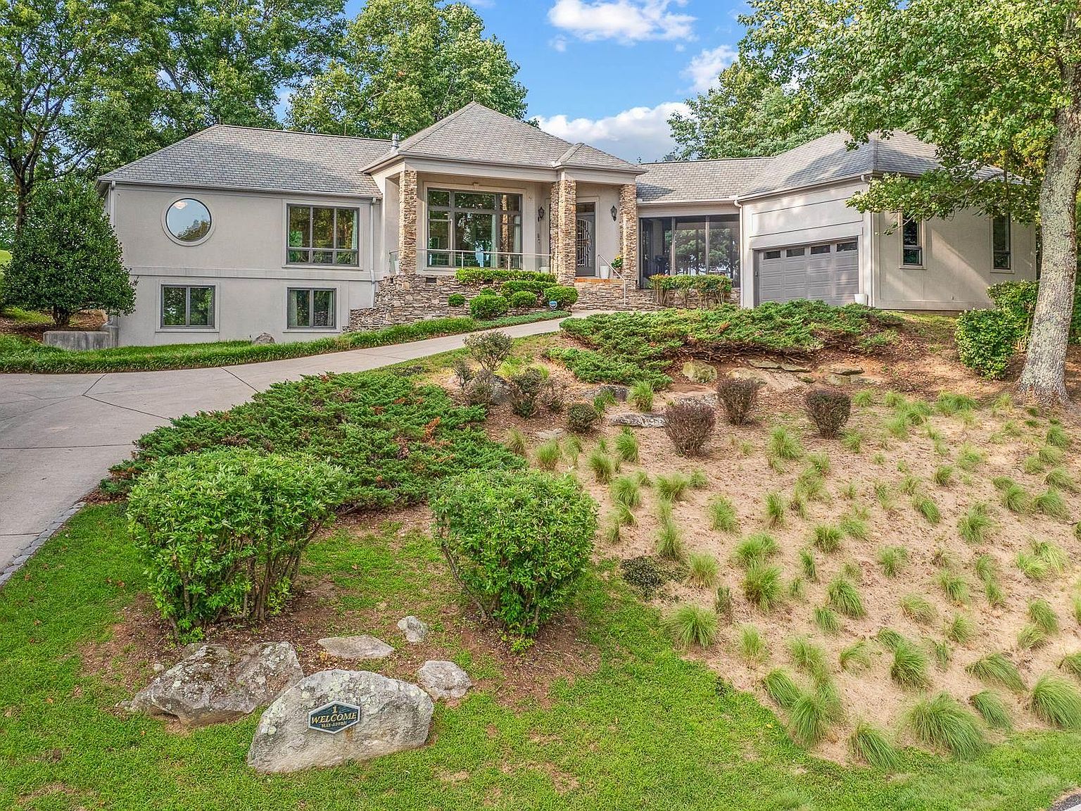 1 May Apple Way, Landrum, SC 29356 | MLS #1535301 | Zillow