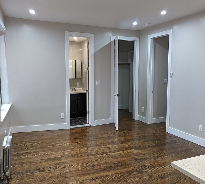 2022 Monterey Ave Bronx NY | Zillow
