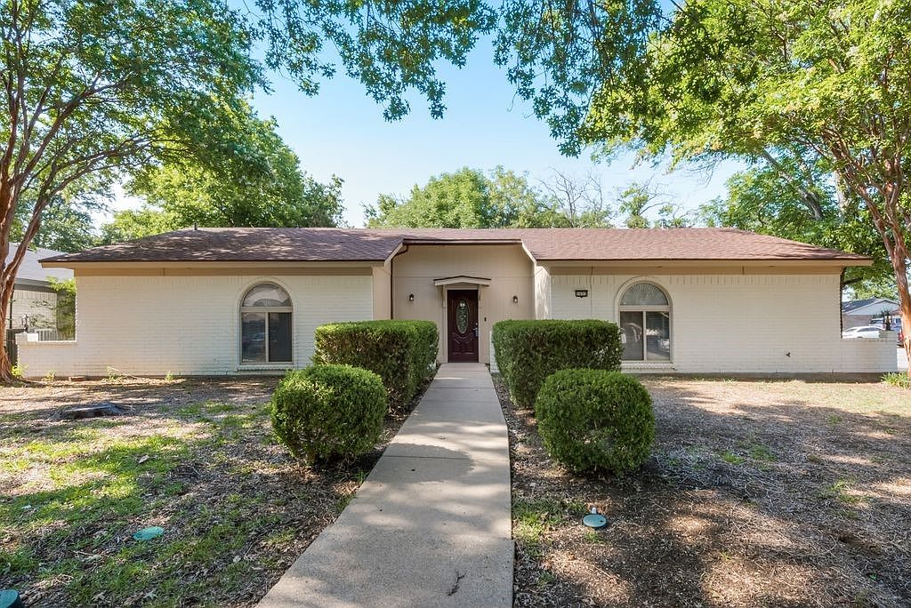 1013 Wembley Rd, Arlington, TX 76014 | Zillow