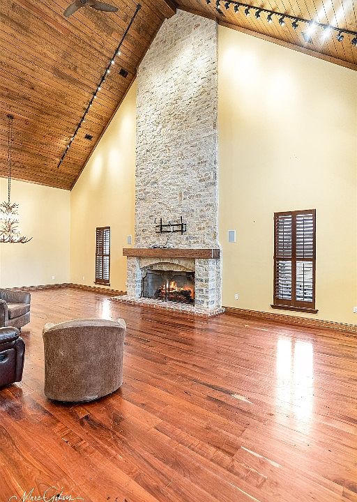 10170 Dixon Rd, Belcher, LA 71004 | Zillow