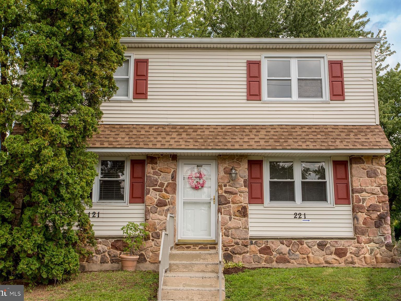 121-221 Hunter Way, Chalfont, PA 18914 | Zillow