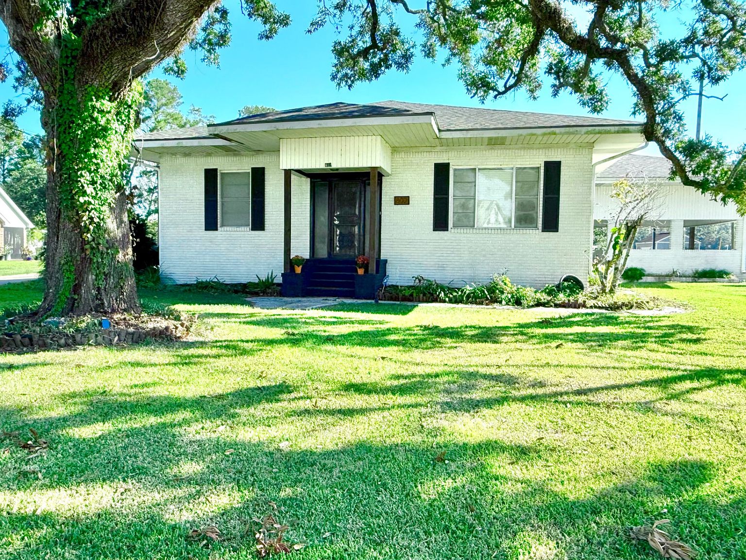 802 Main St, Patterson, LA 70392 | MLS #11257894 | Zillow