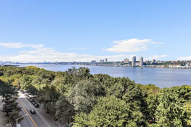 140 Riverside Drive #9G in Upper West Side, Manhattan | StreetEasy