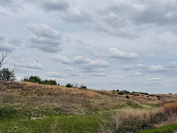 Road 385, Mc Cook, NE 69001 | MLS #35264 | Zillow