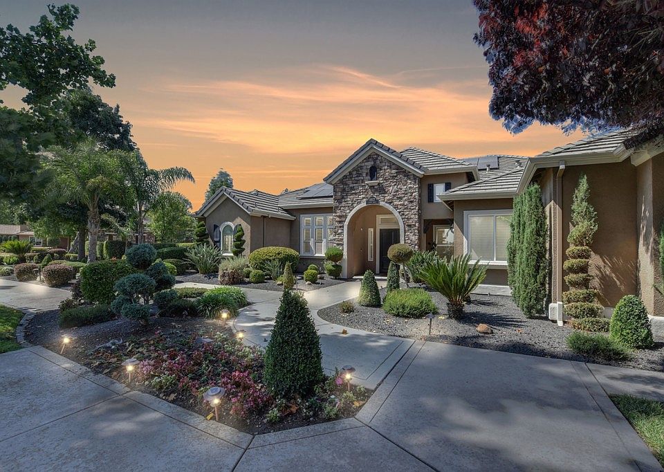10127 Clover Ranch Dr, Sacramento, CA 95829 | Zillow