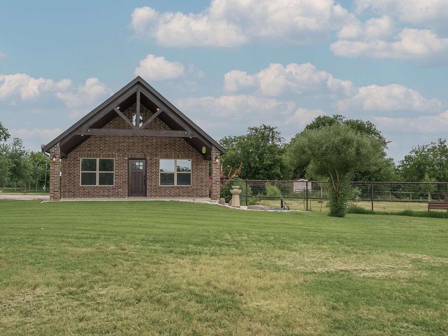 1128 Izzy Ln, Little Elm, TX 75068 | Zillow