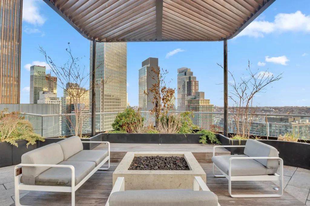 430 Albee Square #5F in Downtown Brooklyn, Brooklyn | StreetEasy