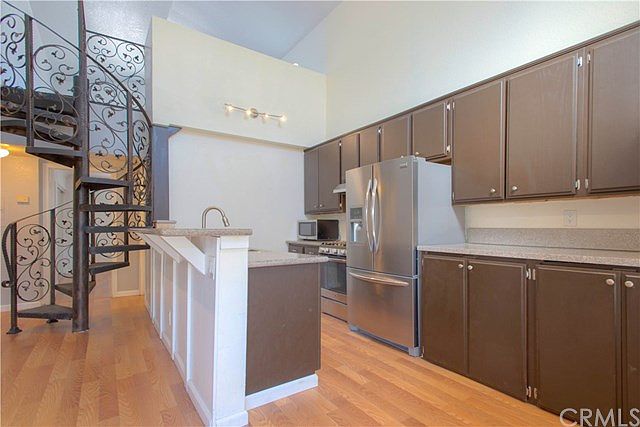 7221 Petrol St UNIT 24, Paramount, CA 90723 | Zillow