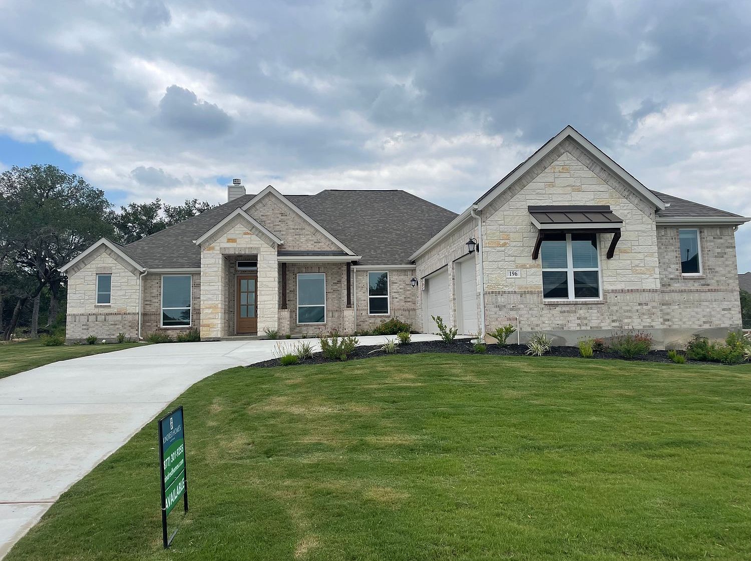 196 Moon Ln, Castroville, TX 78009 | Zillow