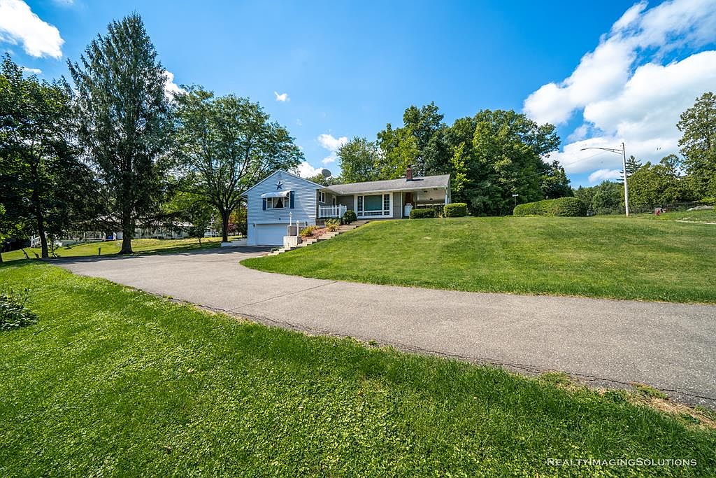29 Oak St, Towanda, PA 18848 | Zillow