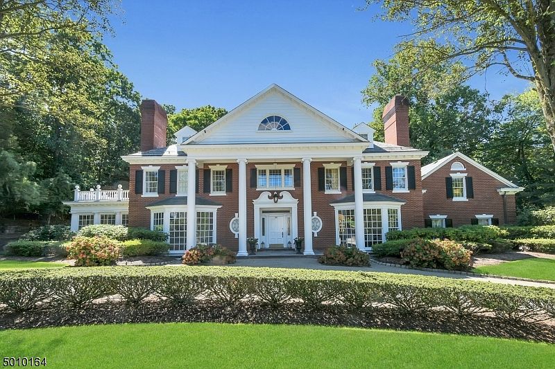 750 Apple Ridge Rd, Franklin Lakes, NJ 07417 | Zillow