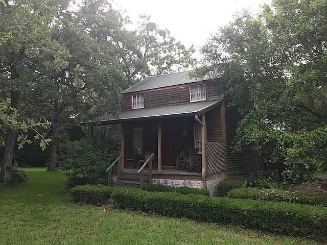 385 Clem Ln, Brenham, TX 77833 | Zillow