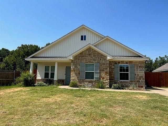 3001 Sarah St, Waco, TX 76706 | Zillow