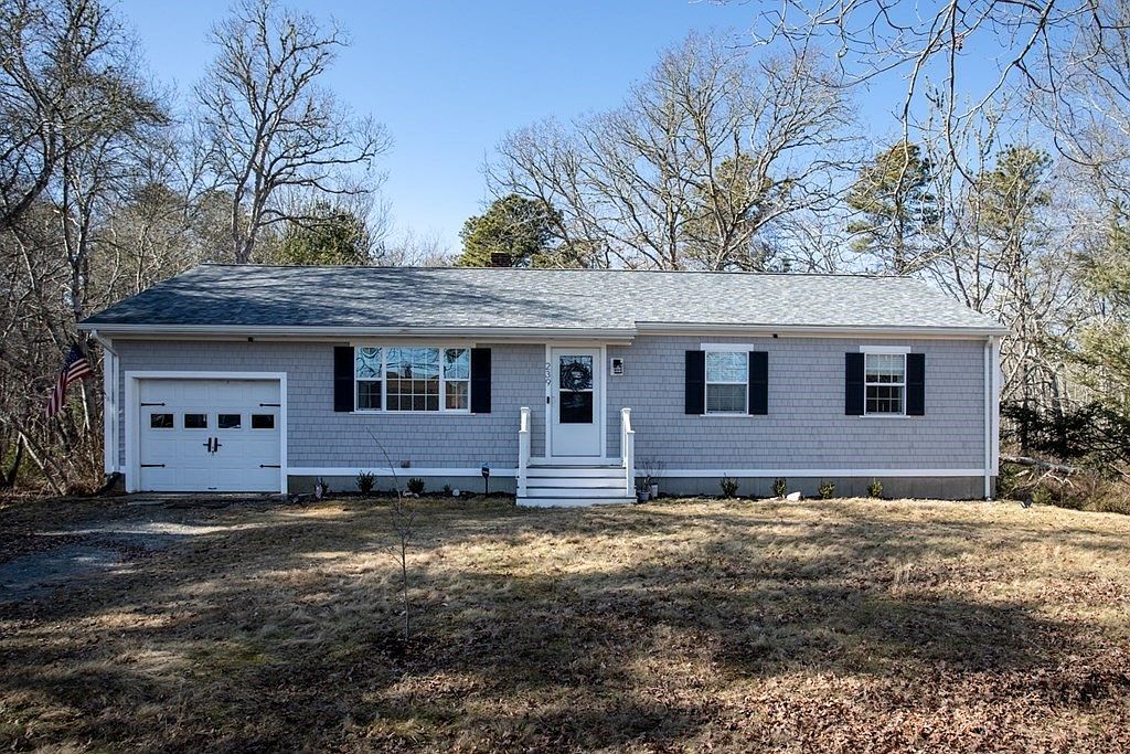239 Wareham Rd, Marion, MA 02738 | Zillow