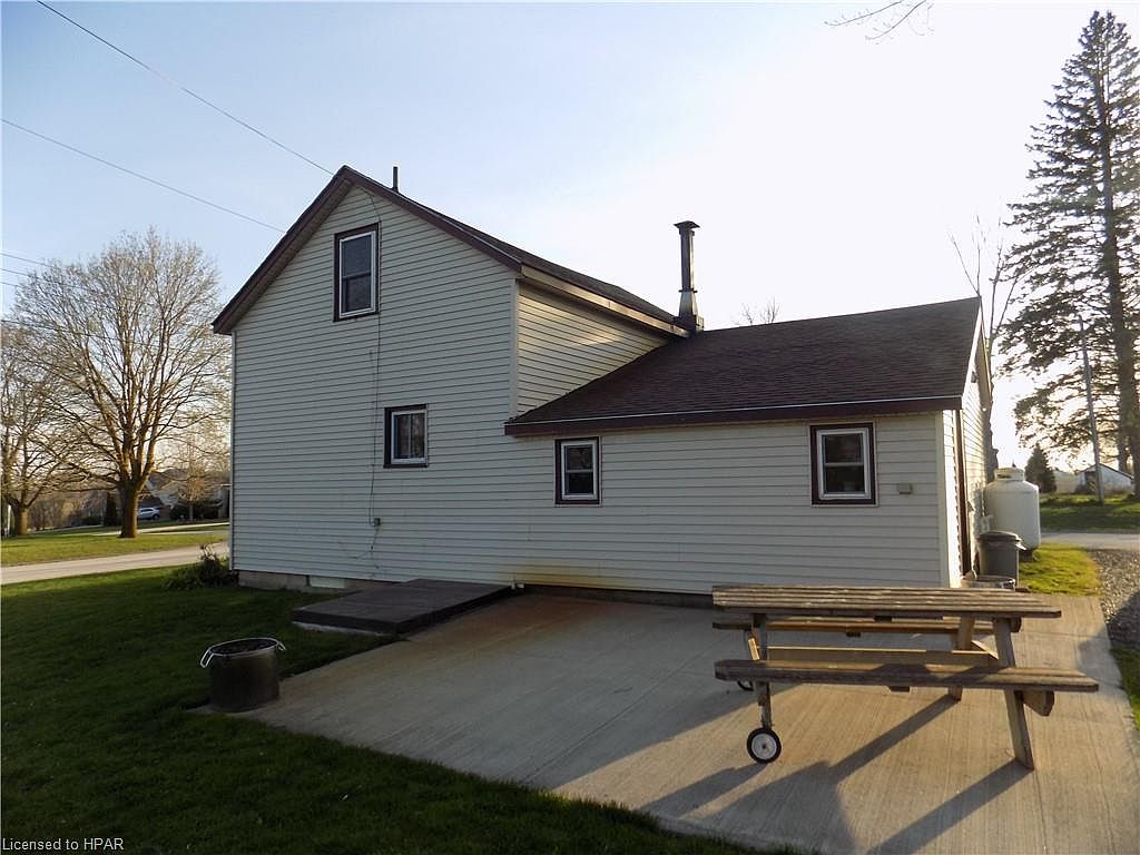 2021 William St, Howick, ON N0G 1X0 | MLS #40576098 | Zillow