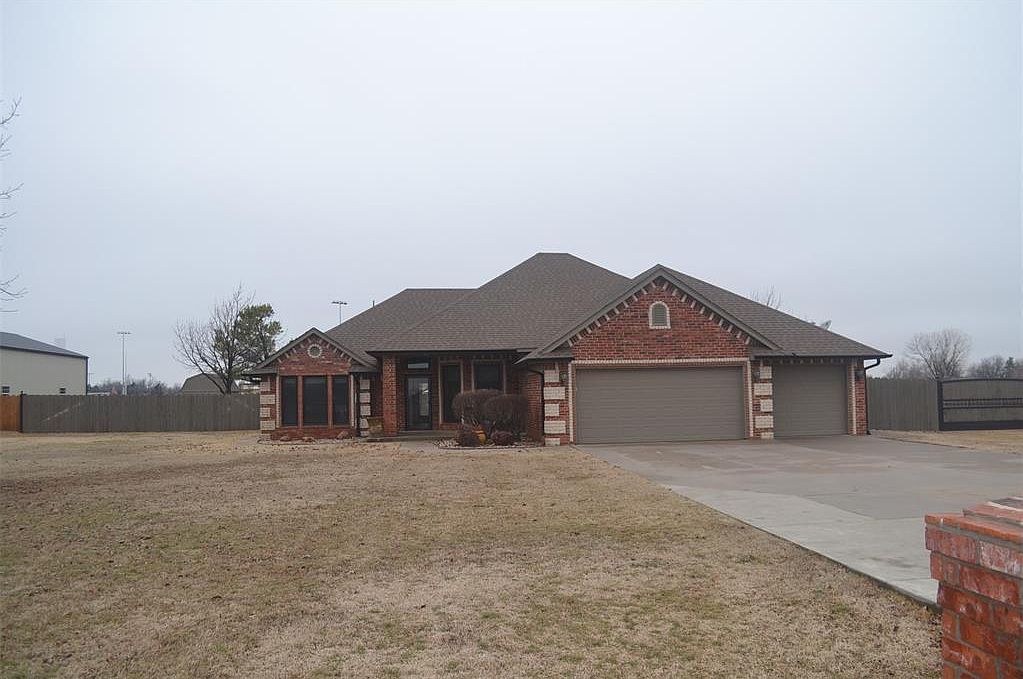 211 Scottie Dr, Tuttle, OK 73089 | Zillow
