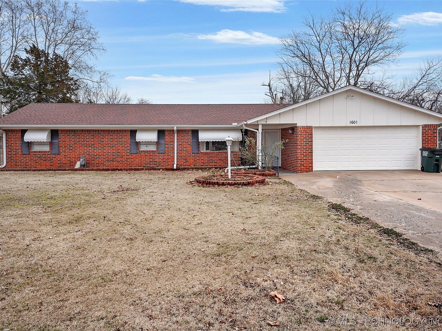 1601 S 165th West Ave, Sand Springs, OK 74063 | MLS #2520135 | Zillow