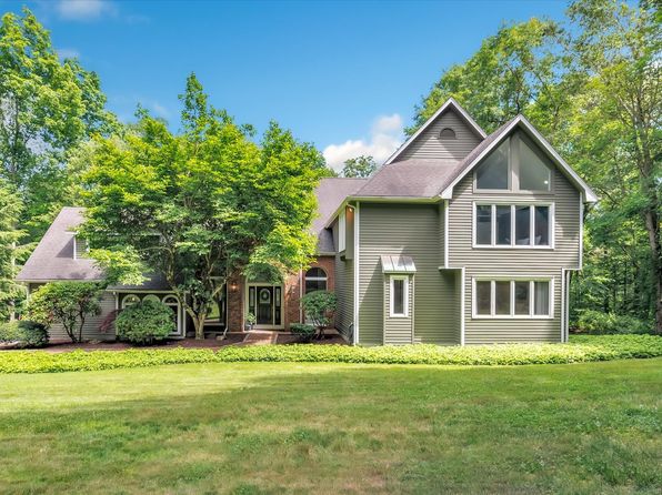 Easton CT Real Estate - Easton CT Homes For Sale | Zillow